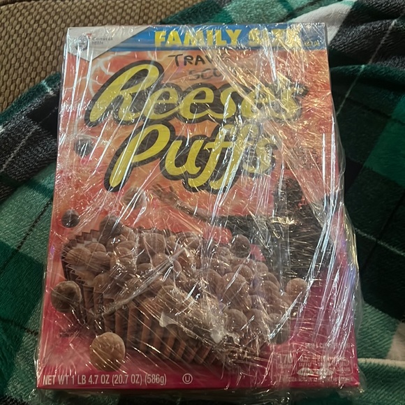 Reese's Puffs Cereal box | Other | Travis Scott Limited Edition Never ...
